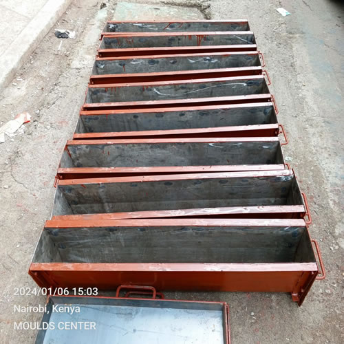Road kerb moulds - Moulds Center Ltd